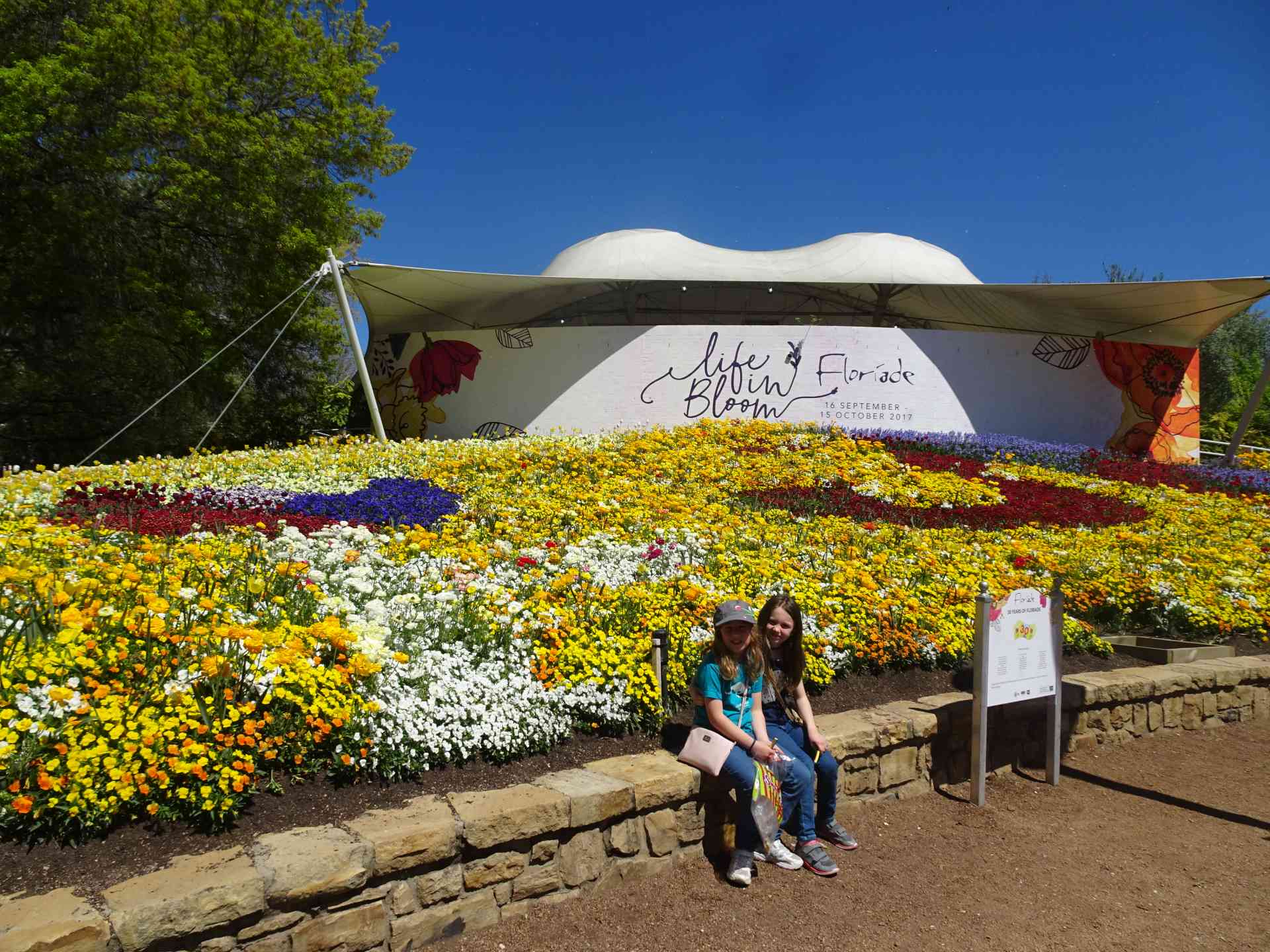 Canberra & the Sapphire Coast - Floriade | Bunnik Tours
